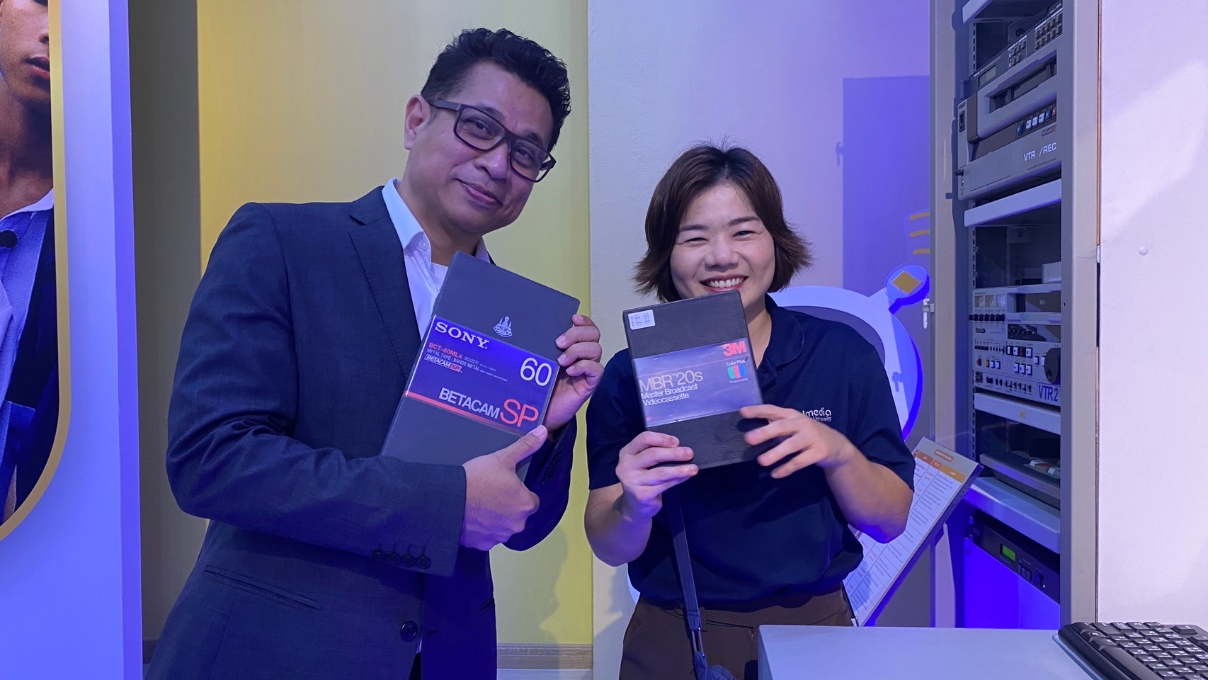 DLTV มูลนิธิการศึกษาทางไกลผ่านดาวเทียม